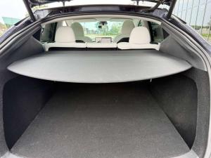 Tesla Model Y 2023 in Kaunas, with an engine capacity of 0.00 L and mileage of 44 thousand km for 27500 €, photo 9 on AUTOMOTO.COM.LV