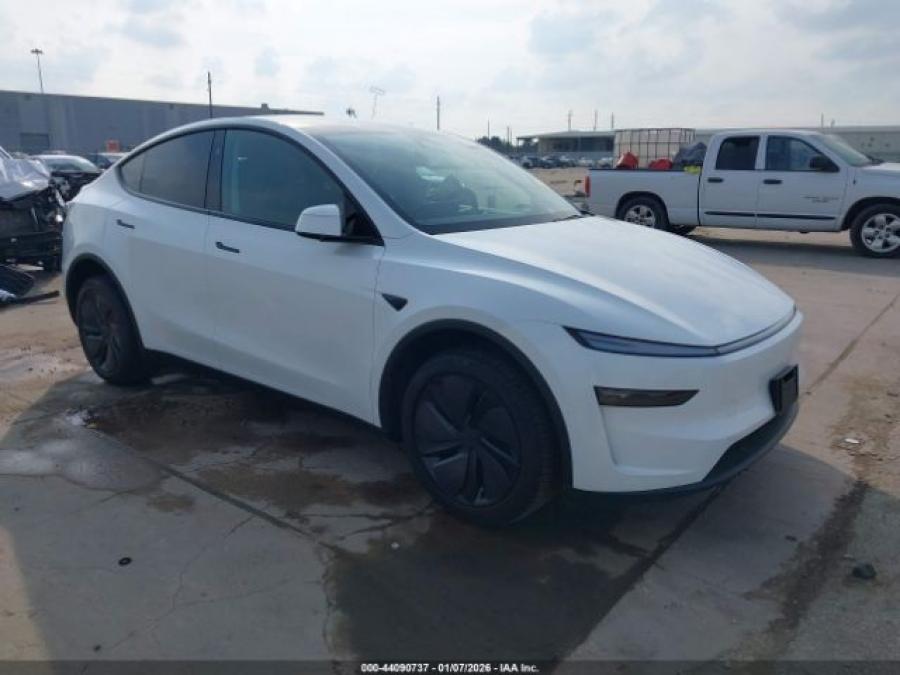 Tesla Model Y 2026 Klaipėda, ar dzinēja tilpumu 0.00 L un nobraukumu 0 tūkst. km par 27500 €, foto 1 vietnē AUTOMOTO.COM.LV