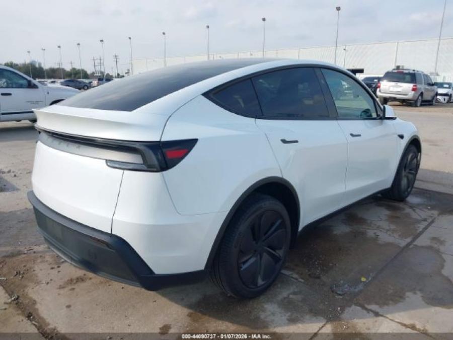 Tesla Model Y 2026 Klaipėda, ar dzinēja tilpumu 0.00 L un nobraukumu 0 tūkst. km par 27500 €, foto 4 vietnē AUTOMOTO.COM.LV