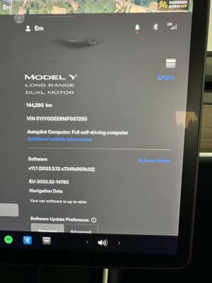 Grey Tesla Model Y 2021 in Vilnius, with an engine capacity of 0.00 L and mileage of 144 thousand km for 19500 €, photo 9 on AUTOMOTO.COM.LV