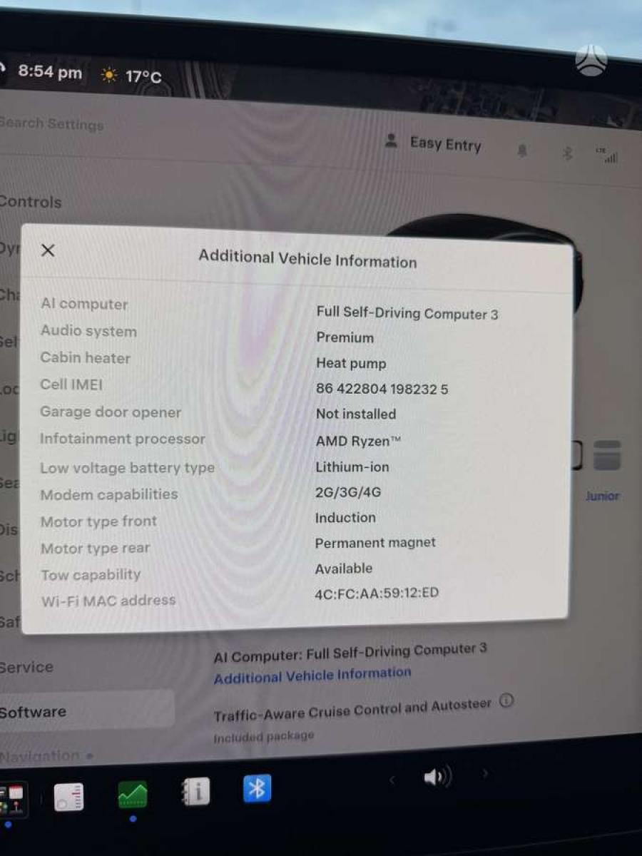 Grey Tesla Model Y 2022 in Marijampole, with an engine capacity of 0.00 L and mileage of 135 thousand km for 27900 €, photo 24 on AUTOMOTO.COM.LV