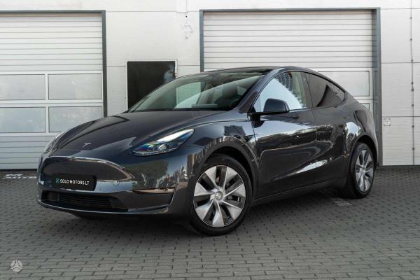 Pelēks Tesla Model Y 2022 Viļņa, ar dzinēja tilpumu 0.00 L un nobraukumu 65 tūkst. km par 33000 €, foto 6 vietnē AUTOMOTO.COM.LV