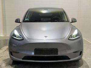 Pelēks Tesla Model Y 2023 Viļņa, ar dzinēja tilpumu 0.00 L un nobraukumu 33 tūkst. km par 41950 €, foto 2 vietnē AUTOMOTO.COM.LV