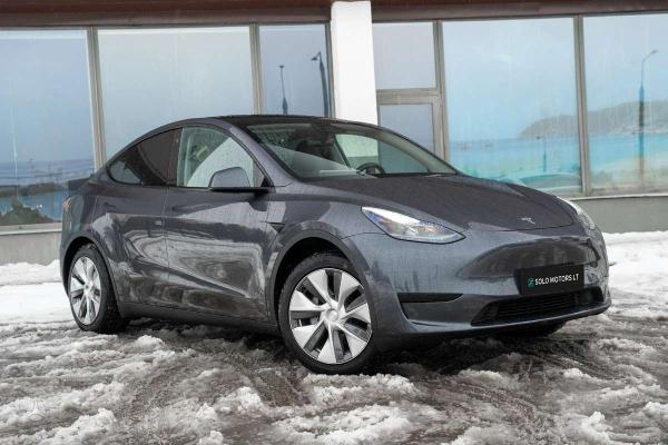 Pelēks Tesla Model Y 2023 Viļņa, ar dzinēja tilpumu 0.00 L un nobraukumu 30 tūkst. km par 28950 €, foto 6 vietnē AUTOMOTO.COM.LV