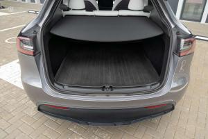 Grey Tesla Model Y 2023 in Vilnius, with an engine capacity of 0.00 L and mileage of 29 thousand km for 40900 €, photo 22 on AUTOMOTO.COM.LV