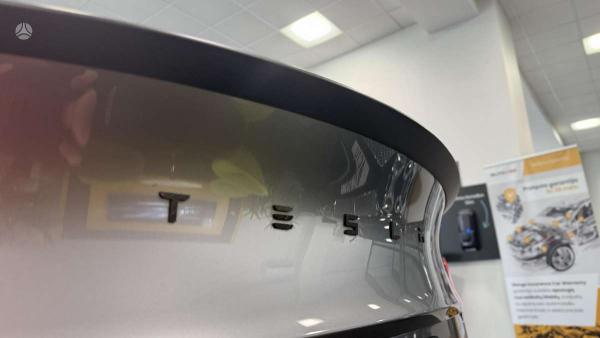 Grey Tesla Model Y 2023 in Vilnius, with an engine capacity of 0.00 L and mileage of 50 thousand km for 42777 €, photo 5 on AUTOMOTO.COM.LV