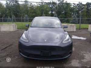 Grey Tesla Model Y 2023 in Klaipeda, with an engine capacity of 0.00 L and mileage of 35 thousand km for 20000 €, photo 8 on AUTOMOTO.COM.LV
