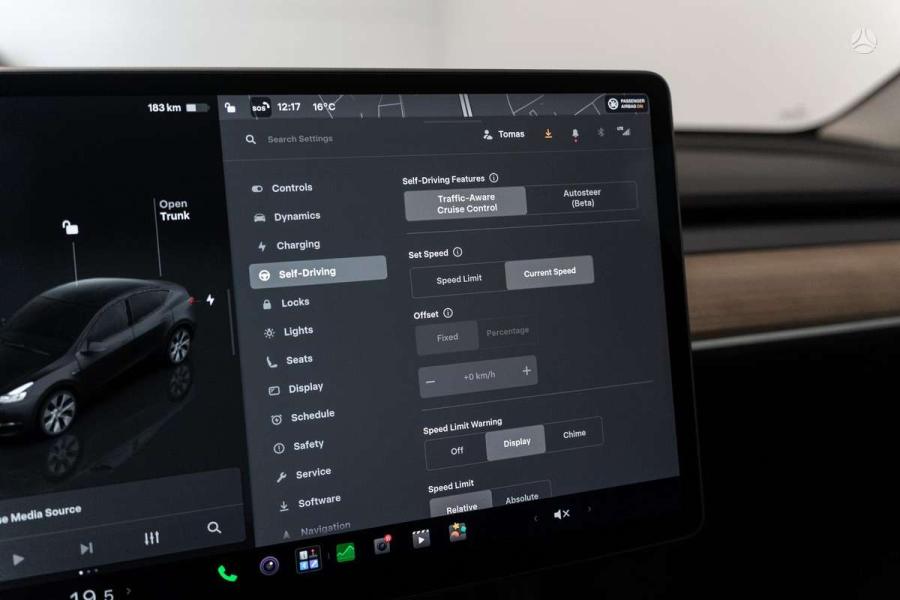 Grey Tesla Model Y 2023 in Vilnius, with an engine capacity of 0.00 L and mileage of 76 thousand km for 26500 €, photo 23 on AUTOMOTO.COM.LV