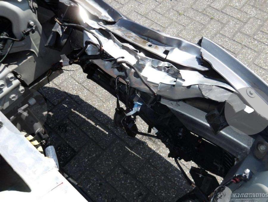 Pelēks Tesla Model Y 2024 Kauņa, ar dzinēja tilpumu 0.00 L un nobraukumu 72 tūkst. km par 23900 €, foto 11 vietnē AUTOMOTO.COM.LV