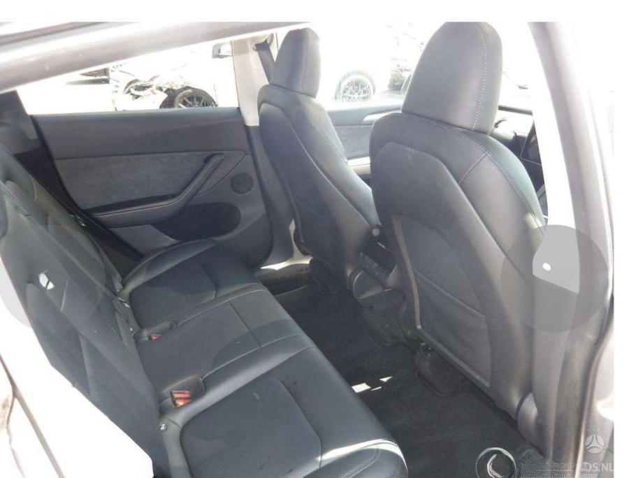 Pelēks Tesla Model Y 2024 Kauņa, ar dzinēja tilpumu 0.00 L un nobraukumu 72 tūkst. km par 23900 €, foto 17 vietnē AUTOMOTO.COM.LV