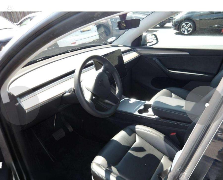 Pelēks Tesla Model Y 2024 Kauņa, ar dzinēja tilpumu 0.00 L un nobraukumu 72 tūkst. km par 23900 €, foto 18 vietnē AUTOMOTO.COM.LV