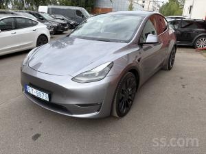 Серый Тесла Модель Y 2024 в Рига, объемом двигателя 0.00 л и пробегом 68 тыс. км за 39600 €, фото  на AUTOMOTO.COM.LV