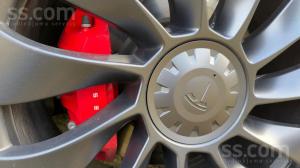 Grey Tesla Model Y 2025 in Riga, with an engine capacity of 0.00 L and mileage of 18 thousand km for 49500 €, photo 31 on AUTOMOTO.COM.LV