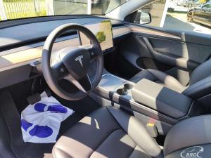 Pelēks Tesla Model Y 2025 Klaipėda, ar dzinēja tilpumu 0.00 L un nobraukumu 1 tūkst. km par 34900 €, foto 39 vietnē AUTOMOTO.COM.LV