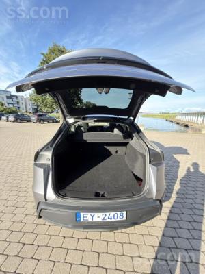 Pelēks Tesla Model Y 2025 Rīga, ar dzinēja tilpumu 0.00 L un nobraukumu 20 tūkst. km par 49900 €, foto 9 vietnē AUTOMOTO.COM.LV