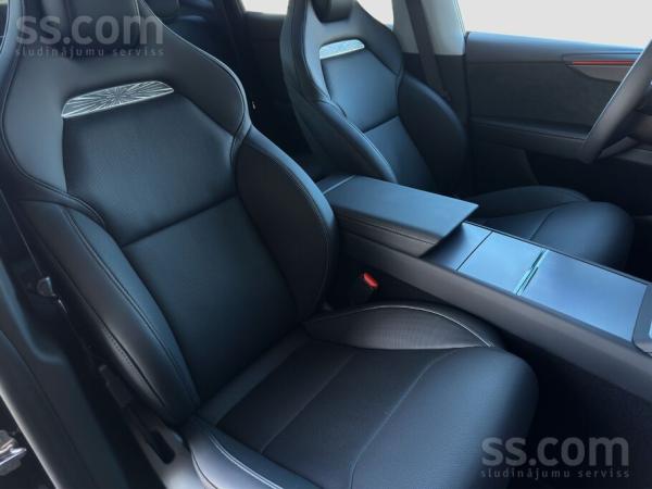 Pelēks Tesla Model Y 2026 Rīga, ar dzinēja tilpumu 0.00 L un nobraukumu 10 tūkst. km par 72740 €, foto 6 vietnē AUTOMOTO.COM.LV