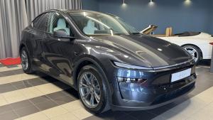 Pelēks Tesla Model Y 2026 Rīga, ar dzinēja tilpumu 0.00 L un nobraukumu 6 tūkst. km par 49990 €, foto 3 vietnē AUTOMOTO.COM.LV