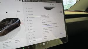 Pelēks Tesla Model Y 2026 Rīga, ar dzinēja tilpumu 0.00 L un nobraukumu 6 tūkst. km par 49990 €, foto 18 vietnē AUTOMOTO.COM.LV