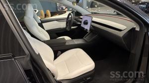 Grey Tesla Model Y 2026 in Riga, with an engine capacity of 0.00 L and mileage of 6 thousand km for 49990 €, photo 11 on AUTOMOTO.COM.LV
