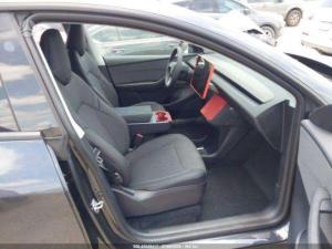 Grey Tesla Model Y 2026 in Klaipeda, with an engine capacity of 0.00 L and mileage of 5 thousand km for 15300 €, photo 6 on AUTOMOTO.COM.LV