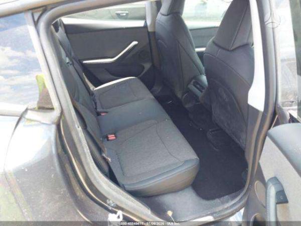Grey Tesla Model Y 2026 in Klaipeda, with an engine capacity of 0.00 L and mileage of 5 thousand km for 15300 €, photo 8 on AUTOMOTO.COM.LV