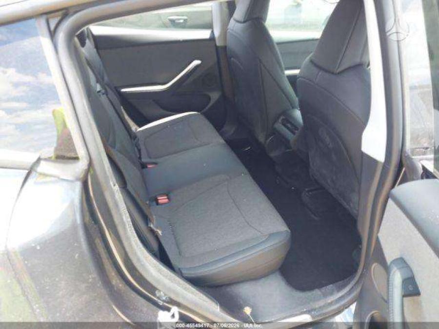 Grey Tesla Model Y 2026 in Klaipeda, with an engine capacity of 0.00 L and mileage of 5 thousand km for 15300 €, photo 9 on AUTOMOTO.COM.LV