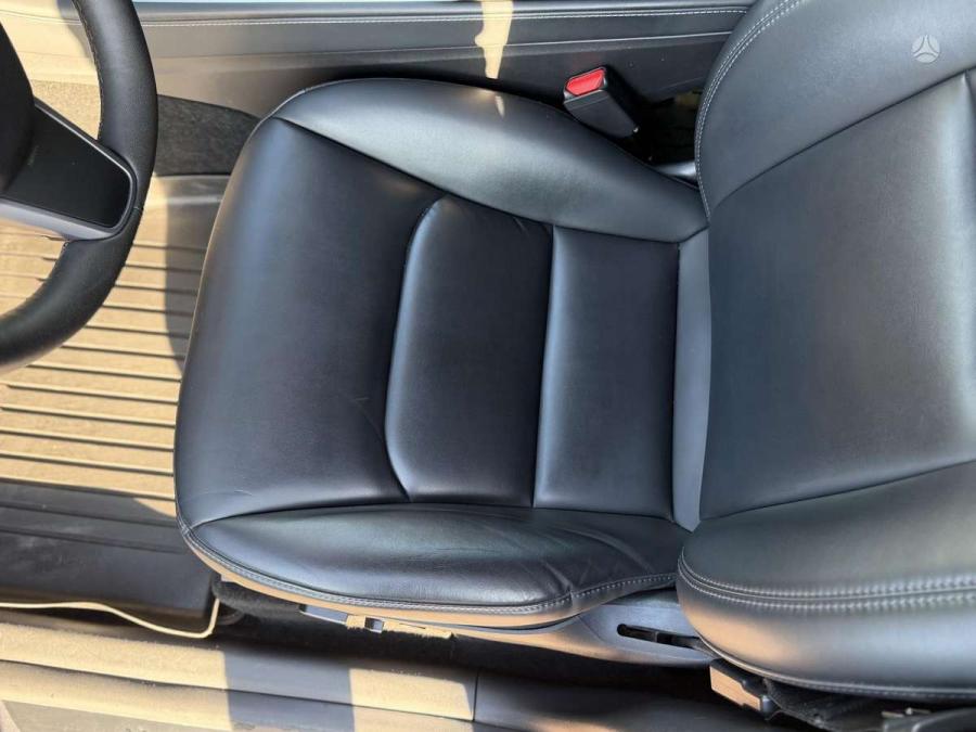 Pelēks Tesla Model Y 2021 Rīga, ar dzinēja tilpumu 0.00 L un nobraukumu 99 tūkst. km par 30990 €, foto 22 vietnē AUTOMOTO.COM.LV