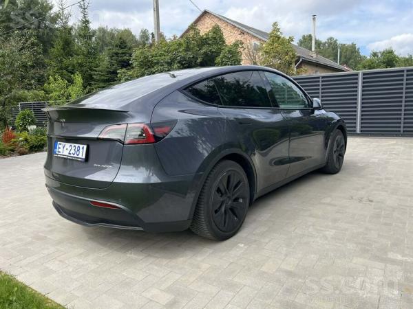 Pelēks Tesla Model Y 2022 Rīga, ar dzinēja tilpumu 0.00 L un nobraukumu 95 tūkst. km par 29500 €, foto 6 vietnē AUTOMOTO.COM.LV