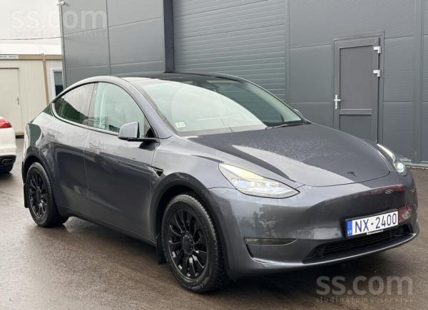 Pelēks Tesla Model Y 2022 Rīga, ar dzinēja tilpumu 0.00 L un nobraukumu 141 tūkst. km par 28500 €, foto 3 vietnē AUTOMOTO.COM.LV