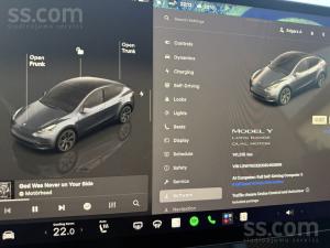 Grey Tesla Model Y 2022 in Riga, with an engine capacity of 0.00 L and mileage of 141 thousand km for 28500 €, photo 24 on AUTOMOTO.COM.LV