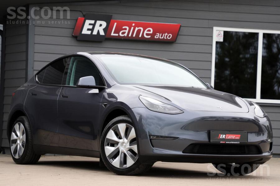 Pelēks Tesla Model Y 2022 Tukums, ar dzinēja tilpumu 0.00 L un nobraukumu 114 tūkst. km par 30000 €, foto 1 vietnē AUTOMOTO.COM.LV