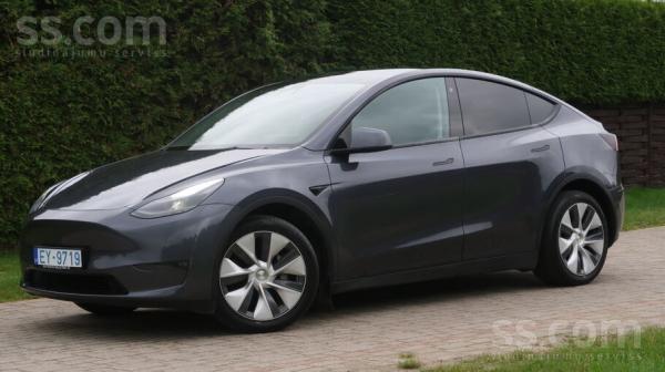Pelēks Tesla Model Y 2022 Rīga, ar dzinēja tilpumu 0.00 L un nobraukumu 167 tūkst. km par 27000 €, foto 1 vietnē AUTOMOTO.COM.LV