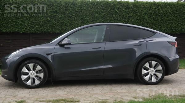 Pelēks Tesla Model Y 2022 Rīga, ar dzinēja tilpumu 0.00 L un nobraukumu 167 tūkst. km par 27000 €, foto 9 vietnē AUTOMOTO.COM.LV
