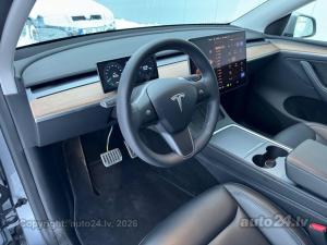 Pelēks Tesla Model Y 2023 Tartu, ar dzinēja tilpumu 0.00 L un nobraukumu 54 tūkst. km par 37200 €, foto 16 vietnē AUTOMOTO.COM.LV