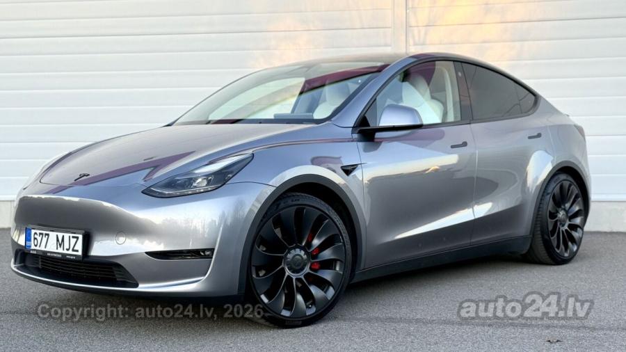 Grey Tesla Model Y 2023 in Tallinn, with an engine capacity of 0.00 L and mileage of 69 thousand km for 36500 €, photo 3 on AUTOMOTO.COM.LV