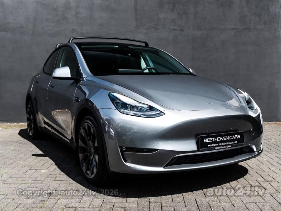 Pelēks Tesla Model Y 2023 Tallina, ar dzinēja tilpumu 0.00 L un nobraukumu 26 tūkst. km par 41990 €, foto 3 vietnē AUTOMOTO.COM.LV