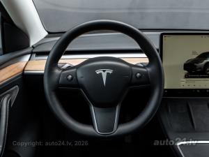 Pelēks Tesla Model Y 2023 Tallina, ar dzinēja tilpumu 0.00 L un nobraukumu 26 tūkst. km par 41990 €, foto 8 vietnē AUTOMOTO.COM.LV
