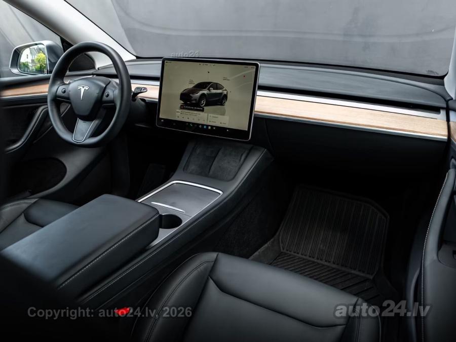 Pelēks Tesla Model Y 2023 Tallina, ar dzinēja tilpumu 0.00 L un nobraukumu 26 tūkst. km par 41990 €, foto 9 vietnē AUTOMOTO.COM.LV