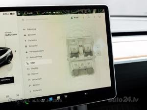 Pelēks Tesla Model Y 2023 Tallina, ar dzinēja tilpumu 0.00 L un nobraukumu 26 tūkst. km par 41990 €, foto 20 vietnē AUTOMOTO.COM.LV