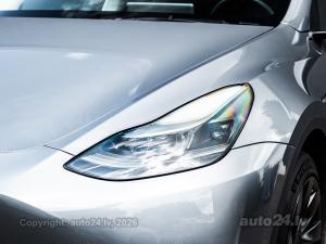 Pelēks Tesla Model Y 2023 Tallina, ar dzinēja tilpumu 0.00 L un nobraukumu 26 tūkst. km par 41990 €, foto 24 vietnē AUTOMOTO.COM.LV