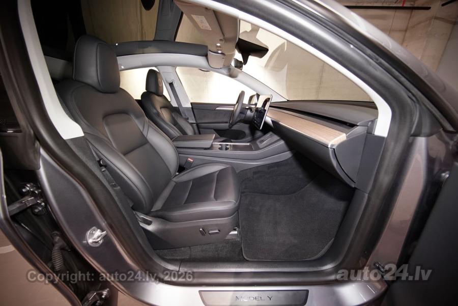 Pelēks Tesla Model Y 2023 Tallina, ar dzinēja tilpumu 0.00 L un nobraukumu 89 tūkst. km par 37990 €, foto 12 vietnē AUTOMOTO.COM.LV
