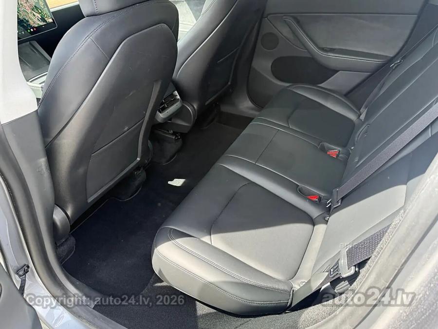 Pelēks Tesla Model Y 2023 Tartu, ar dzinēja tilpumu 0.00 L un nobraukumu 48 tūkst. km par 40500 €, foto 12 vietnē AUTOMOTO.COM.LV