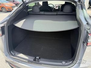 Pelēks Tesla Model Y 2023 Tartu, ar dzinēja tilpumu 0.00 L un nobraukumu 48 tūkst. km par 40500 €, foto 13 vietnē AUTOMOTO.COM.LV