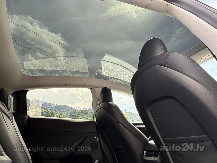 Pelēks Tesla Model Y 2023 Tartu, ar dzinēja tilpumu 0.00 L un nobraukumu 48 tūkst. km par 40500 €, foto 14 vietnē AUTOMOTO.COM.LV
