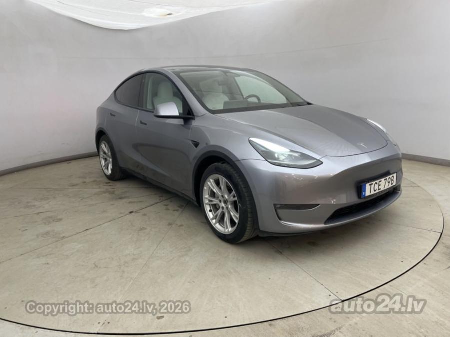 Pelēks Tesla Model Y 2023 Tallina, ar dzinēja tilpumu 0.00 L un nobraukumu 70 tūkst. km par 38990 €, foto 3 vietnē AUTOMOTO.COM.LV