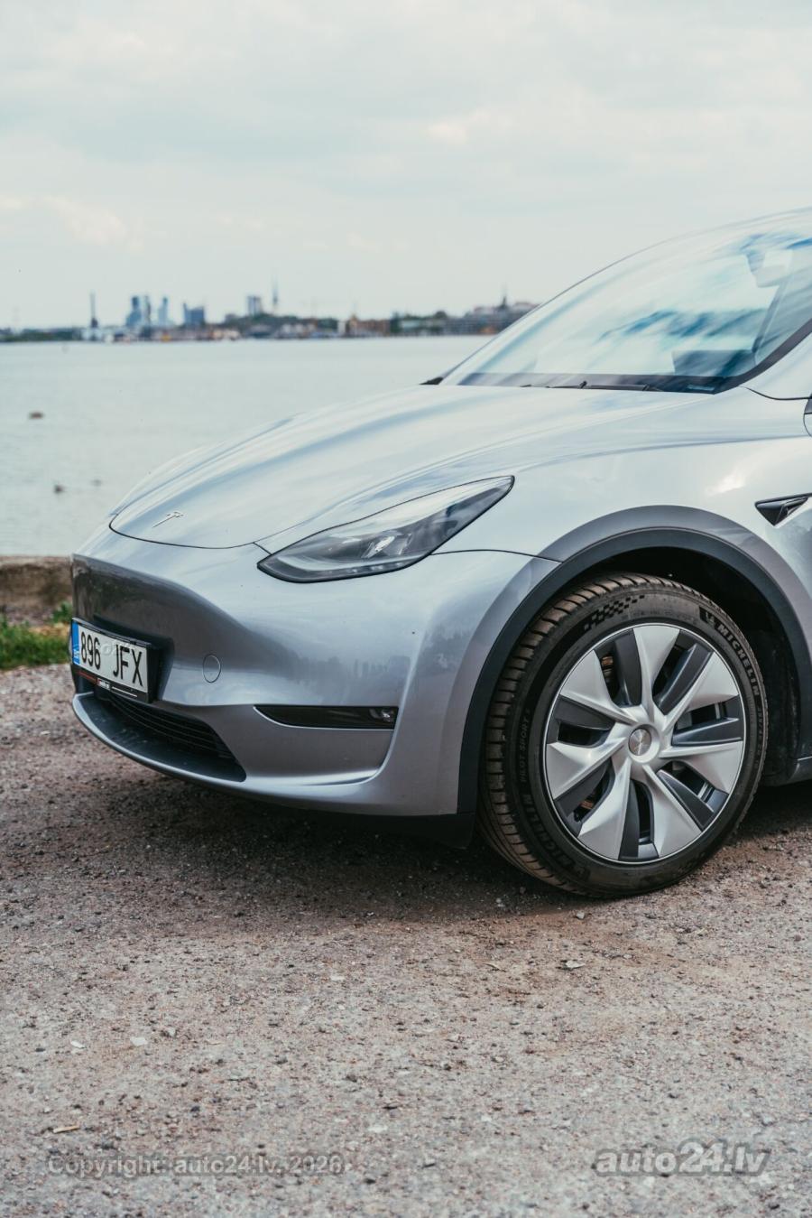 Pelēks Tesla Model Y 2023 Tallina, ar dzinēja tilpumu 0.00 L un nobraukumu 131 tūkst. km par 35900 €, foto 13 vietnē AUTOMOTO.COM.LV