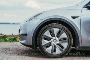 Pelēks Tesla Model Y 2023 Tallina, ar dzinēja tilpumu 0.00 L un nobraukumu 131 tūkst. km par 35900 €, foto 14 vietnē AUTOMOTO.COM.LV
