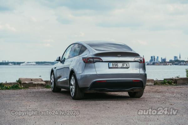 Pelēks Tesla Model Y 2023 Tallina, ar dzinēja tilpumu 0.00 L un nobraukumu 131 tūkst. km par 34900 €, foto 6 vietnē AUTOMOTO.COM.LV