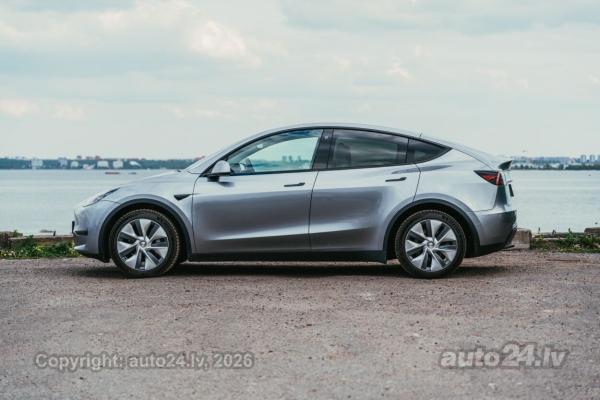 Pelēks Tesla Model Y 2023 Tallina, ar dzinēja tilpumu 0.00 L un nobraukumu 131 tūkst. km par 34900 €, foto 7 vietnē AUTOMOTO.COM.LV
