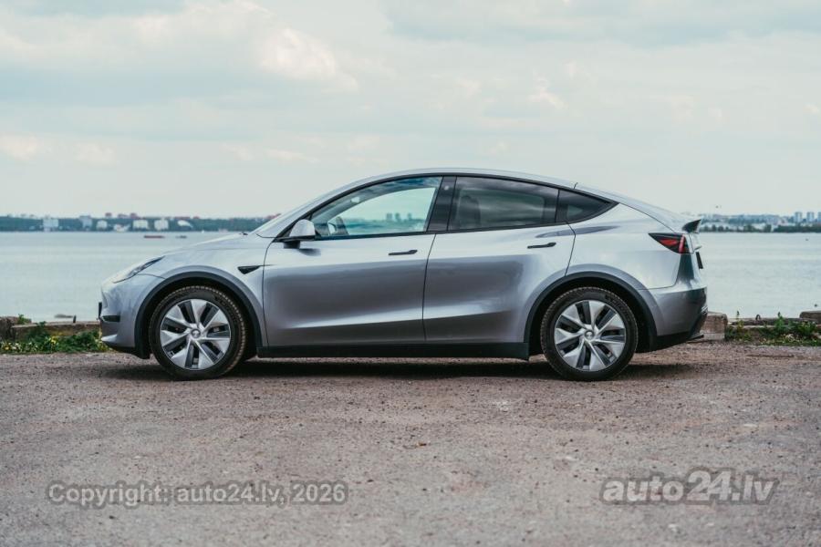 Pelēks Tesla Model Y 2023 Tallina, ar dzinēja tilpumu 0.00 L un nobraukumu 131 tūkst. km par 34900 €, foto 7 vietnē AUTOMOTO.COM.LV